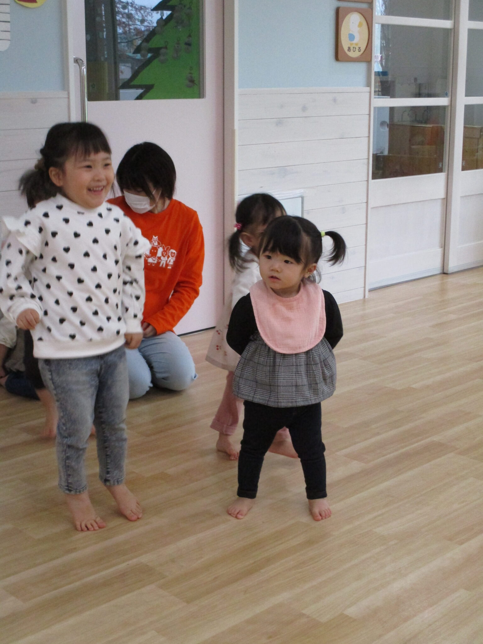 リトミックで表現遊び ｜ ふよう保育園【公式】｜医療法人芙蓉会